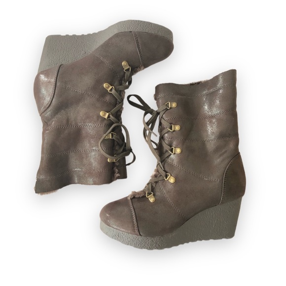 Rouge! | Shoes | Rouge Wedge Boots | Poshmark